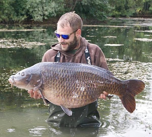 Home - Twynersh Fishing Complex